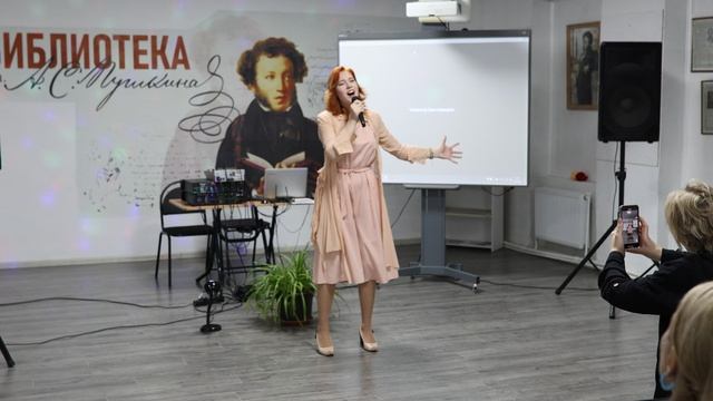 Полина Гагарина. Пародия от "САМ Источника"