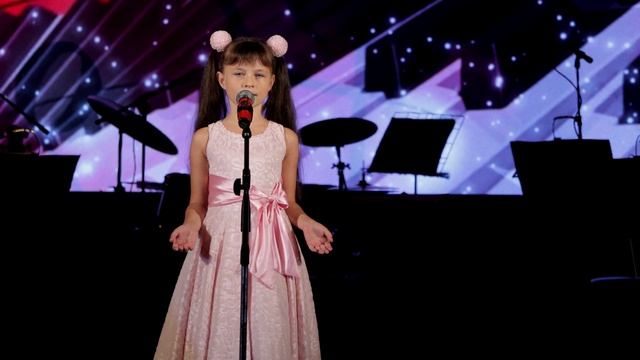 Иванова Вероника - Ходит бабушка, палочкой стуча