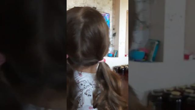 Прикол. Дочка смешно говорит:  "роботы-спасатели".