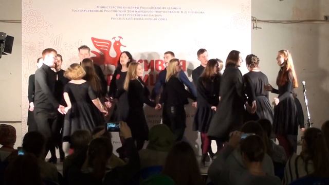 #ETHNOgnesin ПОД ГОРОЮ КОЛОДЕЦ_ хороводная Красноярского края \ этномузыкологи РАМ имени Гнесиных