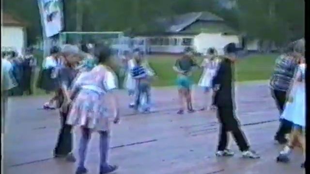 Лагерь "Ласточка" на Базаихе. Фрагменты гала-концерта. 1997