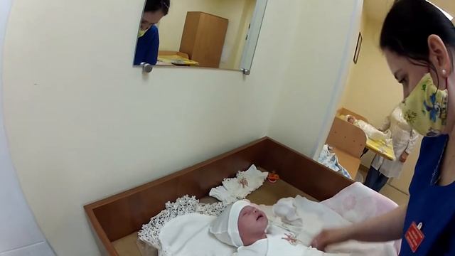 Алиса   выписка из роддома