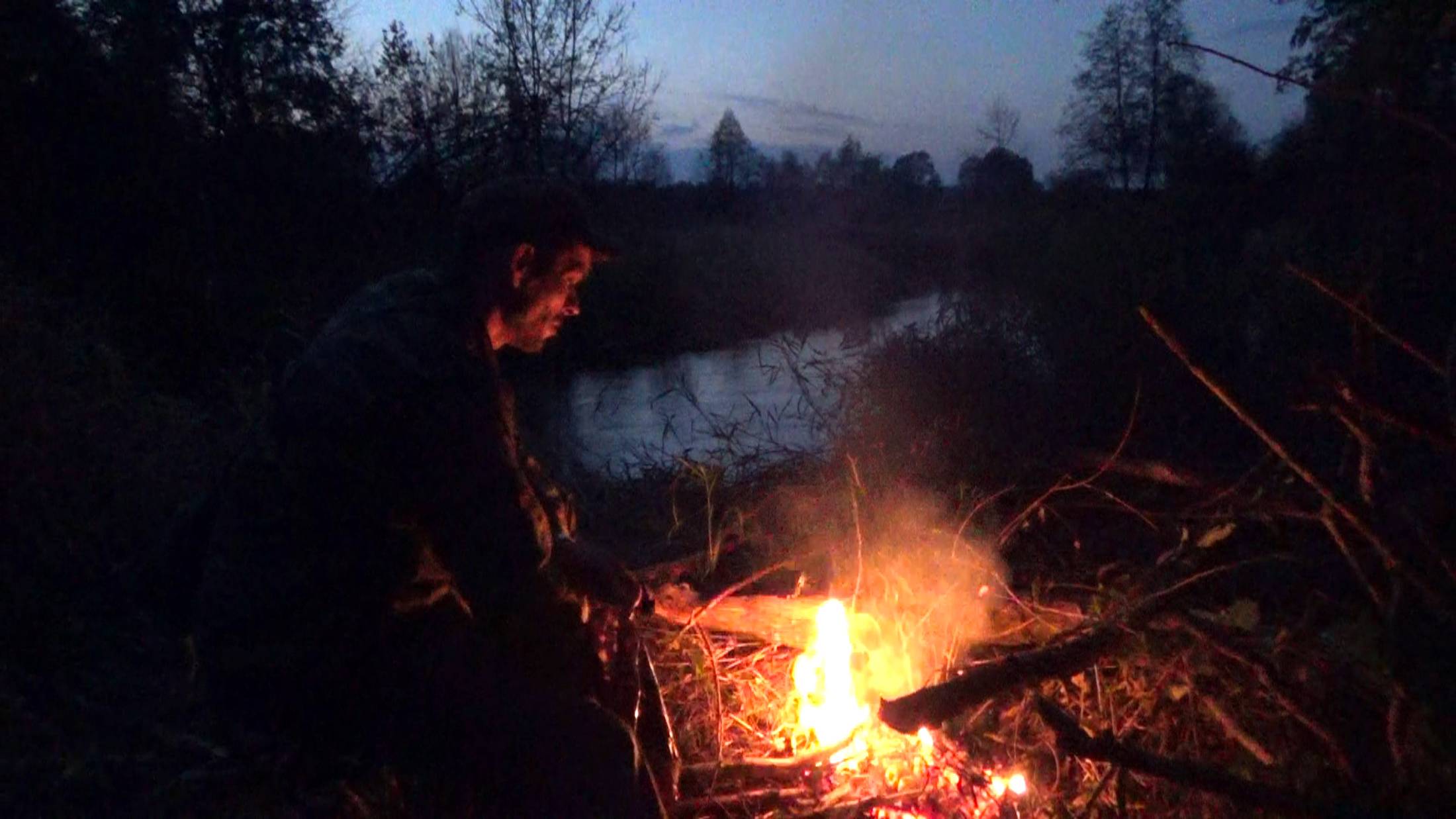 Рыбалка с ночёвкой на речке за хищником как она есть - надо править википедию..