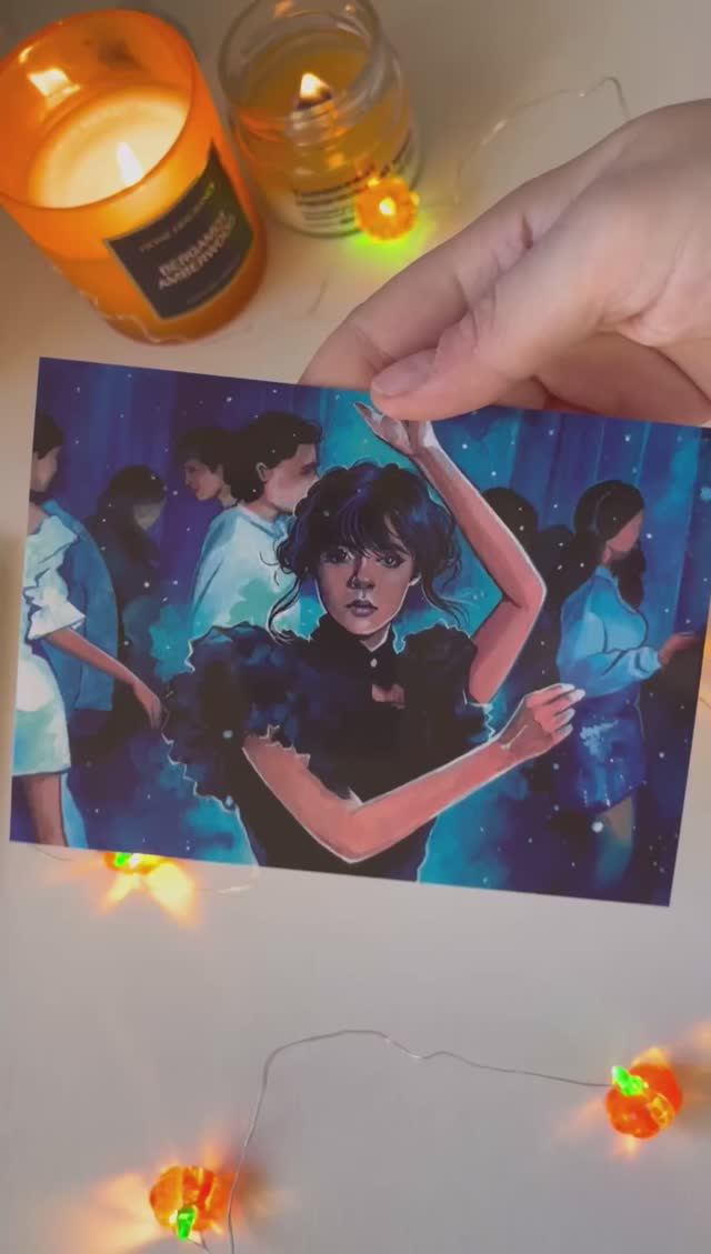 откоыточная Уэнздей💔 #сериалы #wednesday #netflix #открытки #postcrossing #postcard #адамс #timburto