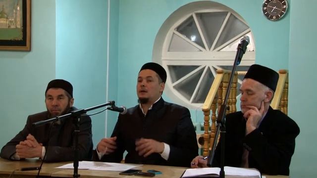 Кукмара yзэк мэчете. Йосыф хэзрэт Дэyлэтшин вэгэзе.