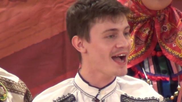 #ETHNOgnesin Возвращался не с парада _полковая песня \ этномузыкологи РАМ имени Гнесиных