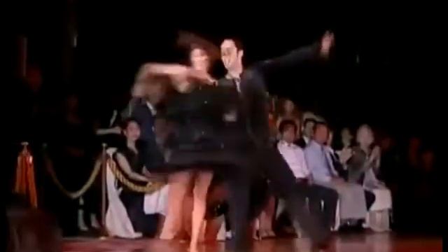 Танцевальный юмор. Браин Ватсон и Кармен, Самба.  Поет Числов Сергей