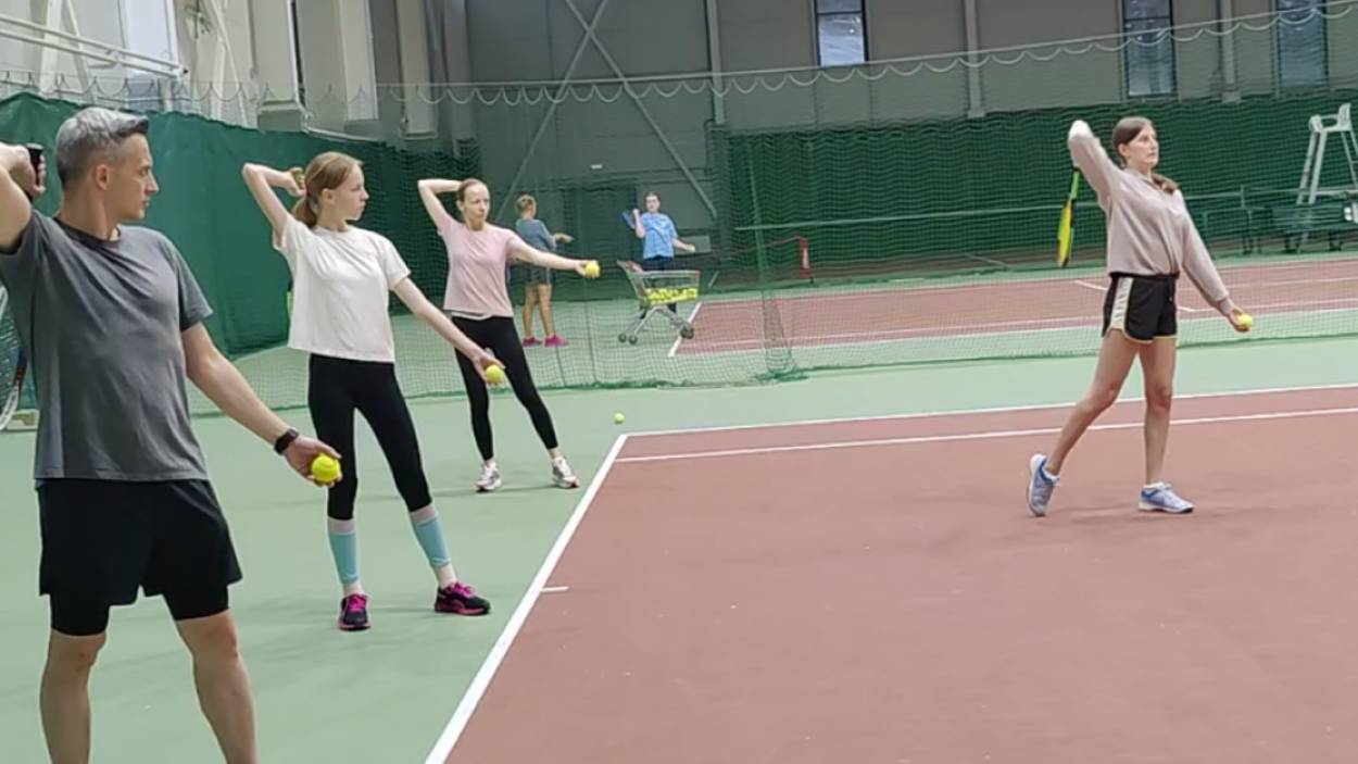 Групповая семейная тренировка.