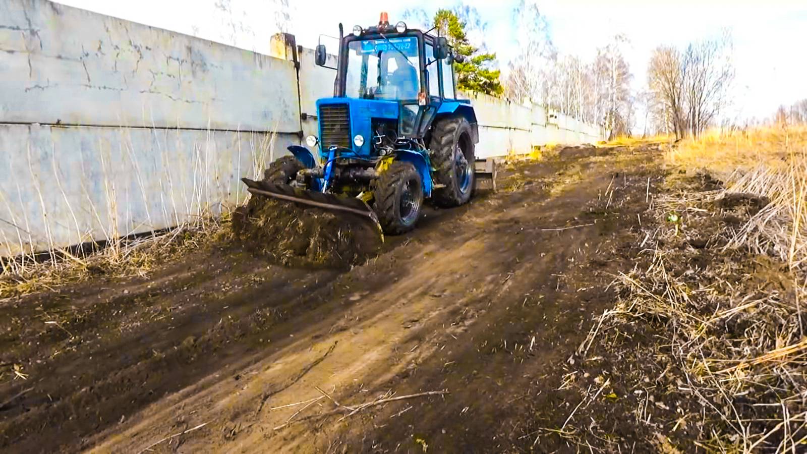 Мтз 82 1.Готовим Трактор К Зиме. Утепляем его и Цепляем Отвал.
