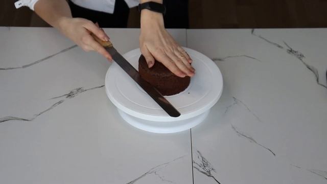 Торт с начинкой "Сникерс"