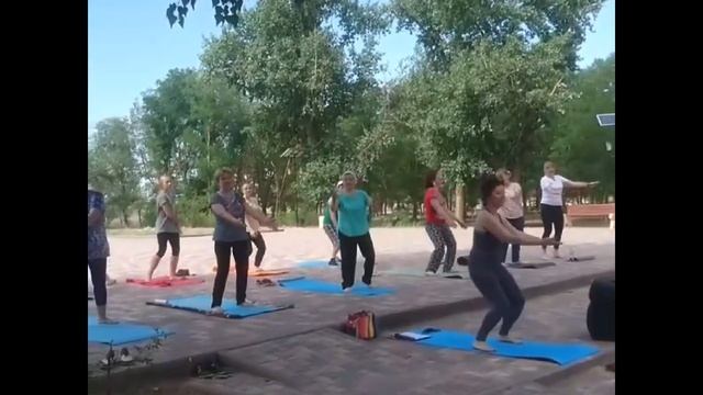 1 Фестиваль "ЙОГА ДЛЯ ВСЕХ" в ГБУСО "Нефтекумский КЦСОН", посвященный VI Международному дню Йоги.