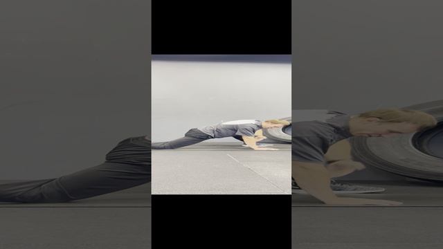 WGS колено на полу