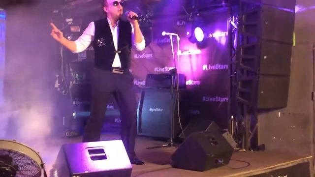 Рома Жуков (живой звук) - Дискотека СССР (Прямой эфир) 9 мая❗ | Live Stars TV