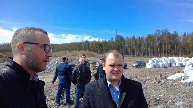 Новоуральск. Дмитрий Никаноров, Юрий Камаев и комдиректор ООО "Утилис".