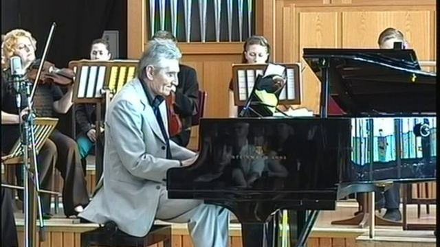 Поэма для англ. рожка, исп. Е. Хлевный