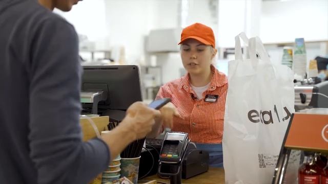 Обслуживание в зале ресторана при самовывозе.