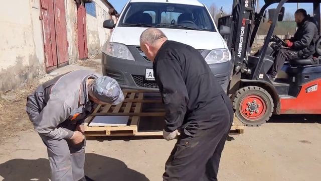 LEMAX PROF_Поставили машину на мебельные опоры!