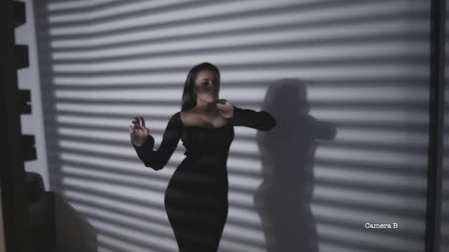 Sony A6400 vs Panasonic G7 - какая камера снимает лучше?