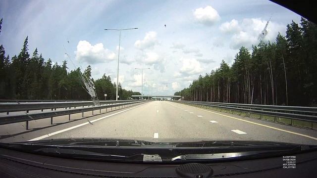 Путешествие на машине из Москвы в Санкт–Петербург по трассе М-11 «Нева». 4 августа 2020 года