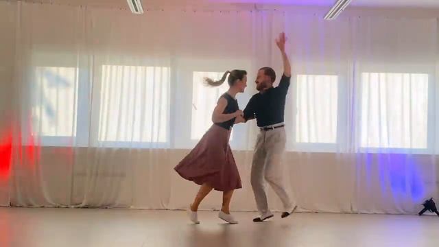 BOOGIE WOOGIE DANCE IMPROV - Sondre i Tanya_