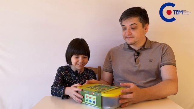 "Динозавры": знакомство с набором (часть 1)