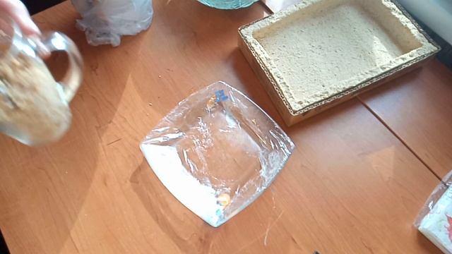 Вот что примерно можно сделать из опилок или наполнителя для животных.