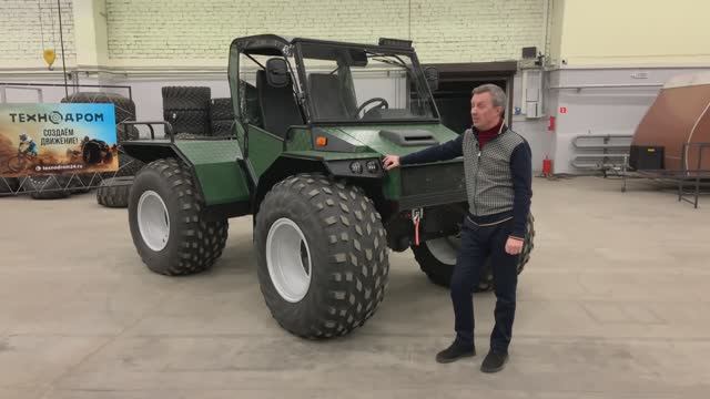 Тактик. Бензиновый двигатель с водяным охлаждением.