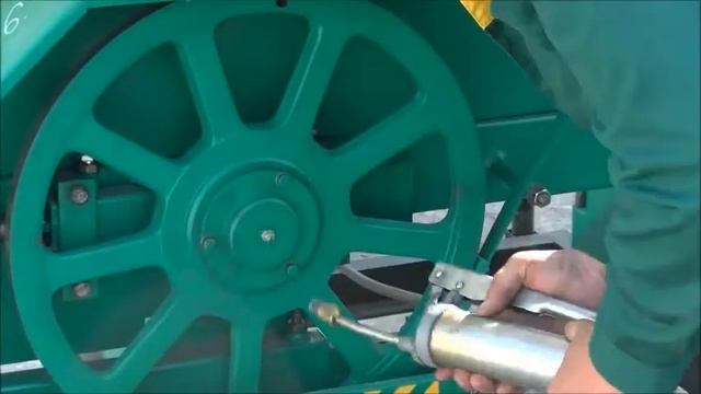 Смазка пильных колес ленточных пилорам "Тайга" литолом 24