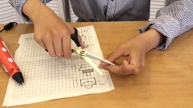 Детский мастер-класс. Создание игрушки с помощью 3D ручки