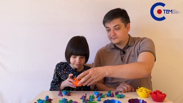 "Динозавры": знакомство с набором (часть 2)