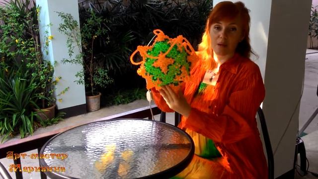 14. Авторский светильник из бусин "Оранжевозеленый взрыв"