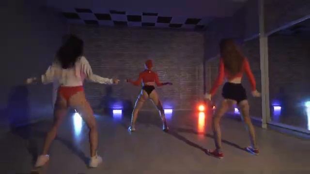 CHOREO-TWERK 🔥 #MetroDance