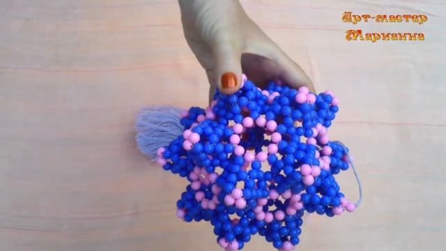 19. Интерьерная подвеска из бусин "Батискаф"