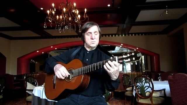 Dicitencello vuie. Neapolitan song. Guitar.