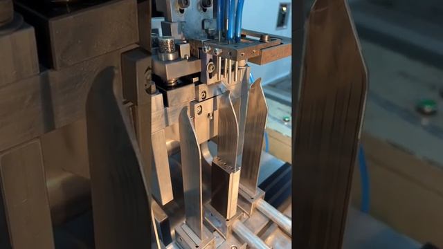 Mass production of super platinum stainless steel blade #shortsfeed