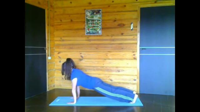 Хатха йога для начинающих. Спокойствие и созерцательность в асанах.