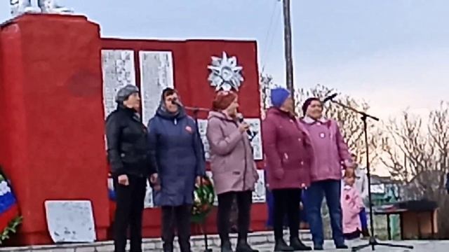 Концерт на мемориале ,,Солдату освободителю" в Угуе. 1часть.