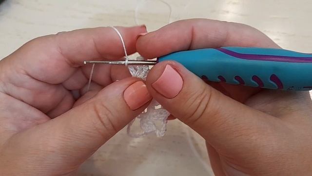 Новогодняя снежинка крючком..Вариант 2