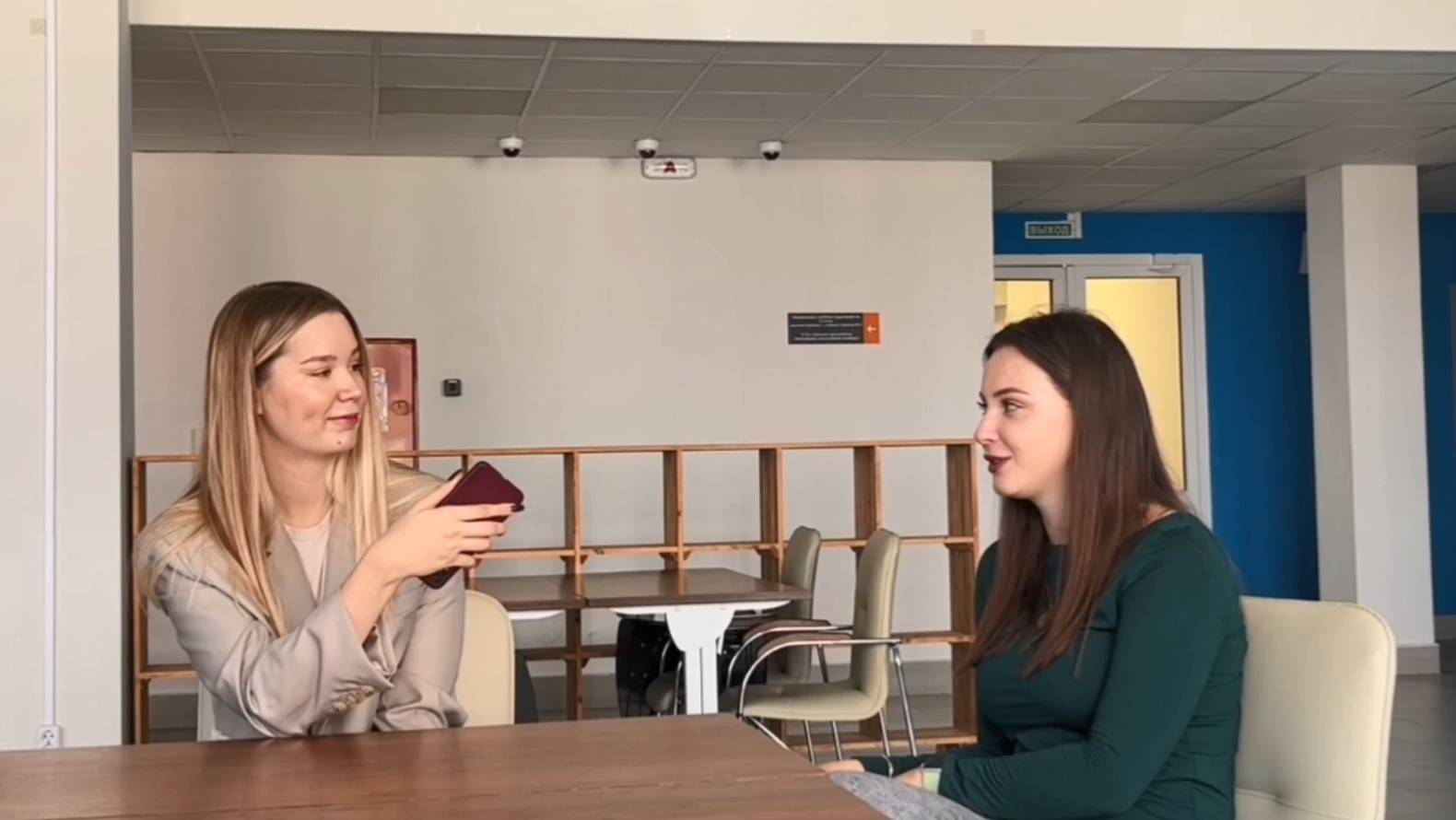 Шоу «На грани»: разговор о ноготочках