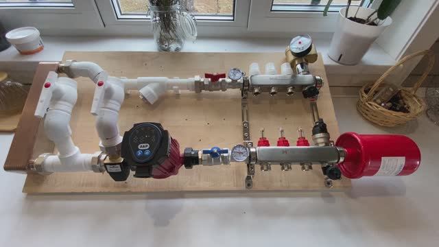 Вариант криптокотла для отопления дома майнером.