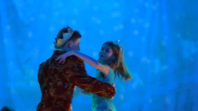 Танец принца и золушки