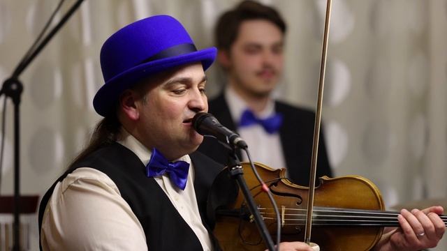 «Mezhiritsh» & «Не журитесь хлопцы» & «Hangul»