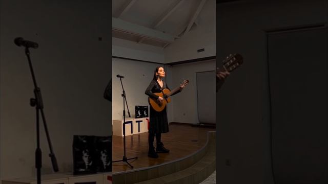 “Клён ты мой опавший». Выступление в Есенин-центре на праздновании Всемирного дня поэзии. #романс