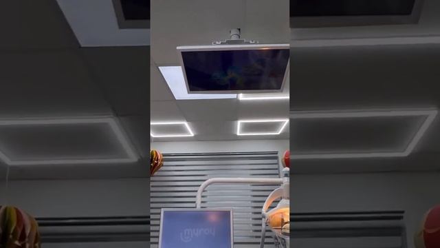 Снова у нас в гостях @VictoriaPortfolio с дочками ❤️ А вы водите детей на проф.гигиену?)