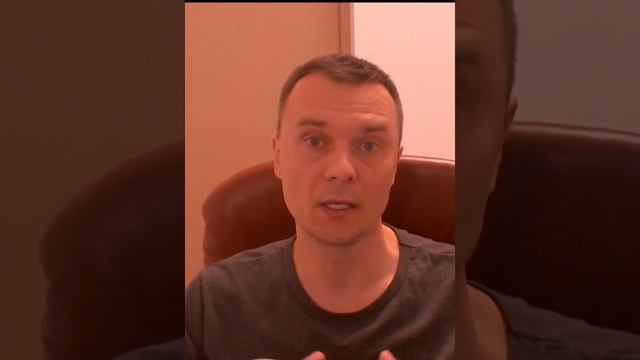 Тарелочницы и Пустожорки в Tinder | кто это и как распознать | хожу на свидания меня сливают #shorts