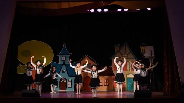 Выступление в ДК "Водник" 01.06.2018 "Матросы"