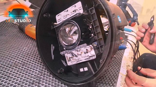 Mercedes-Benz G-класс процесс модернизации фар