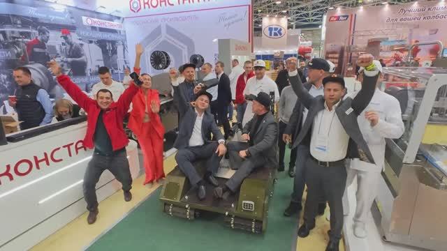 11.10.2024. Промо-акция "ОренКлипа" на выставке "АгроПродМаш 2024".