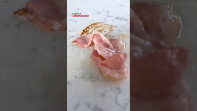 Кухни «Мария»: краш-тест столешницы из кварца (воздействие температуры). #shorts #кухнимария