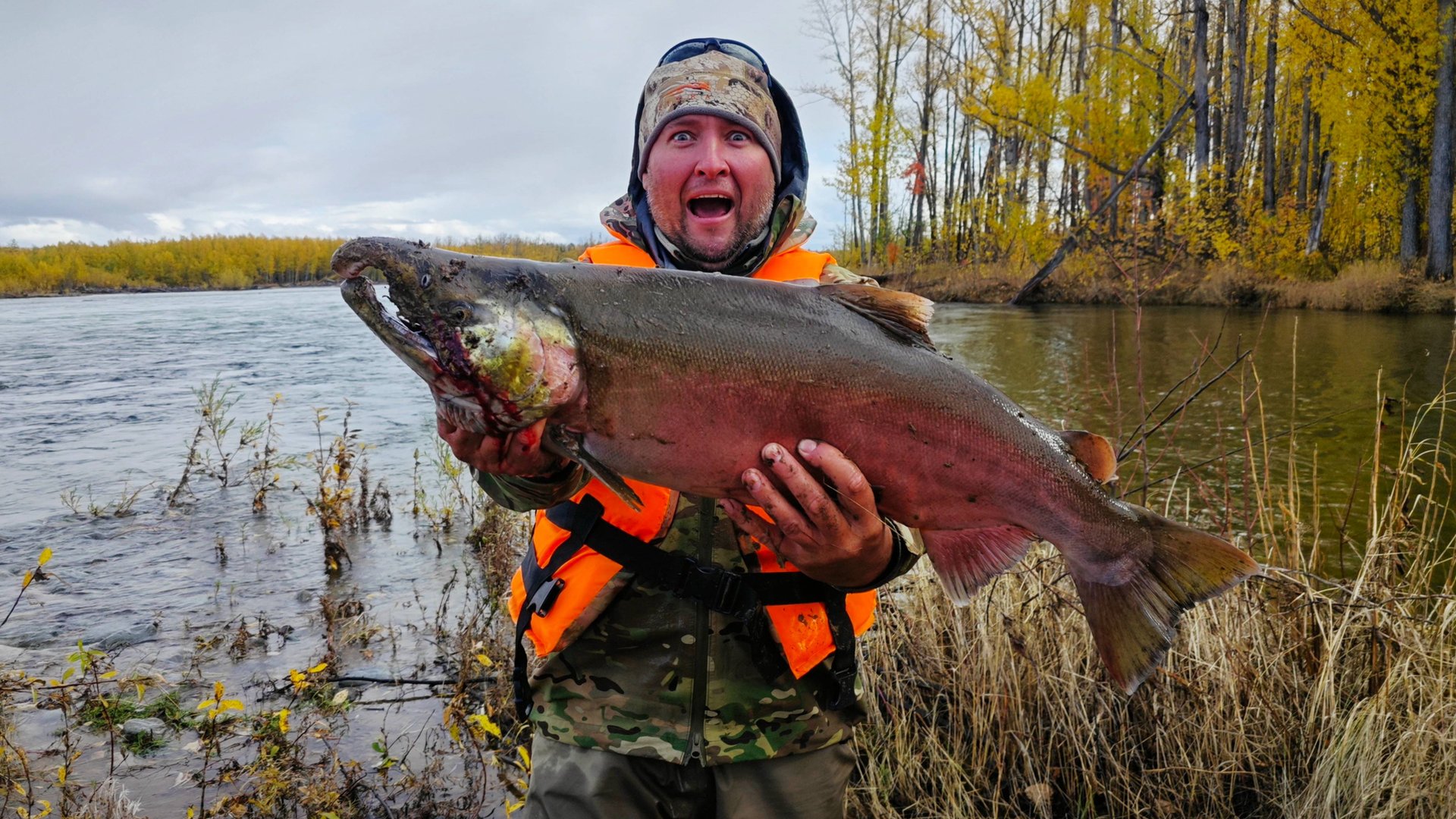 РЫБАЛКА, кижуч, хариус и сплав по рекам Магадана, часть 1